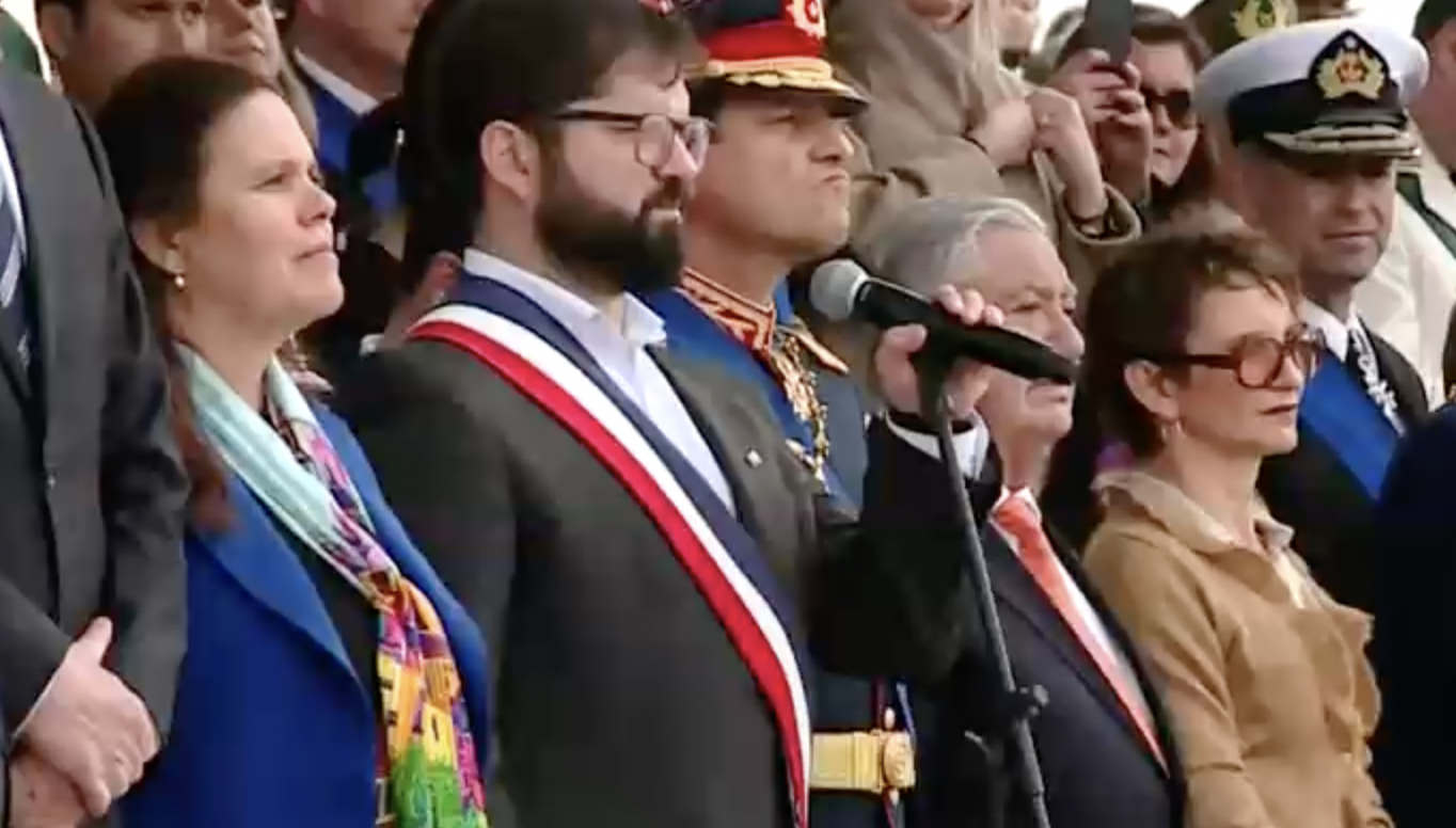 Boric tras pifias durante la Parada Militar: “Las expresiones de opinión son legítimas siempre”