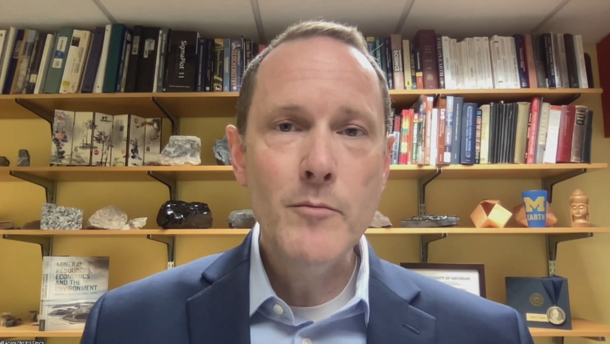 Adam Simon: “Aunque podamos reciclar en un 100% todos los metales ...