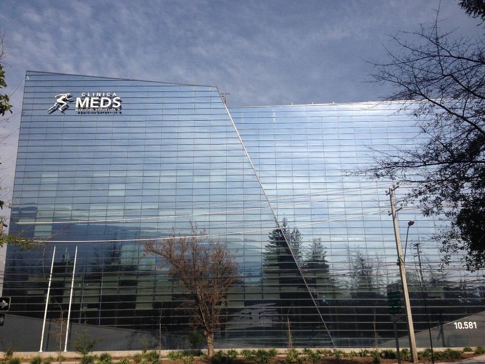 TENS en prisión preventiva por homicidio frustrado tras golpear a hombre en estacionamiento de ...