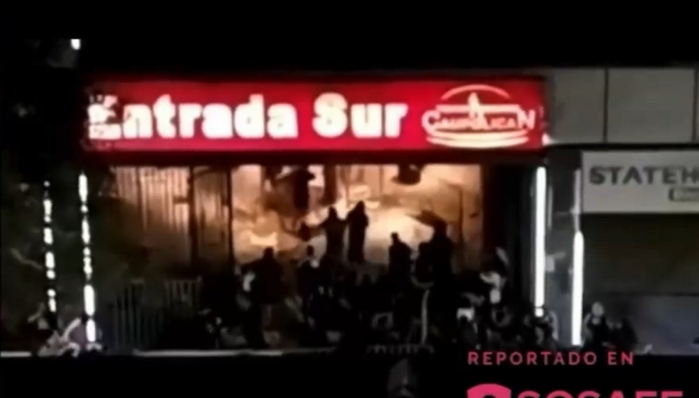 Vecinos reportaron disparos en el exterior del Teatro Caupolicán durante concierto de este lunes