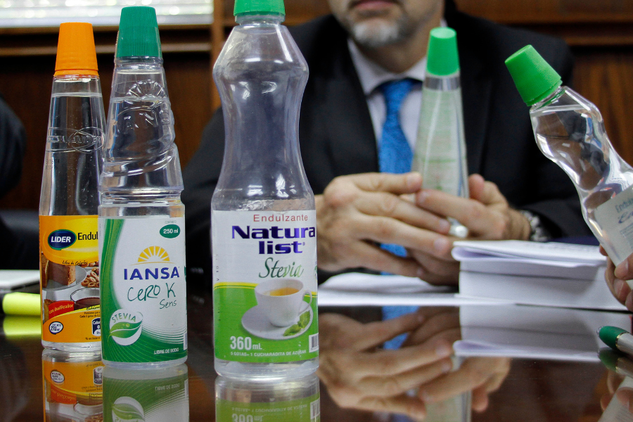 ¿Cuáles son los endulzantes que la OMS sugirió dejar de consumir?