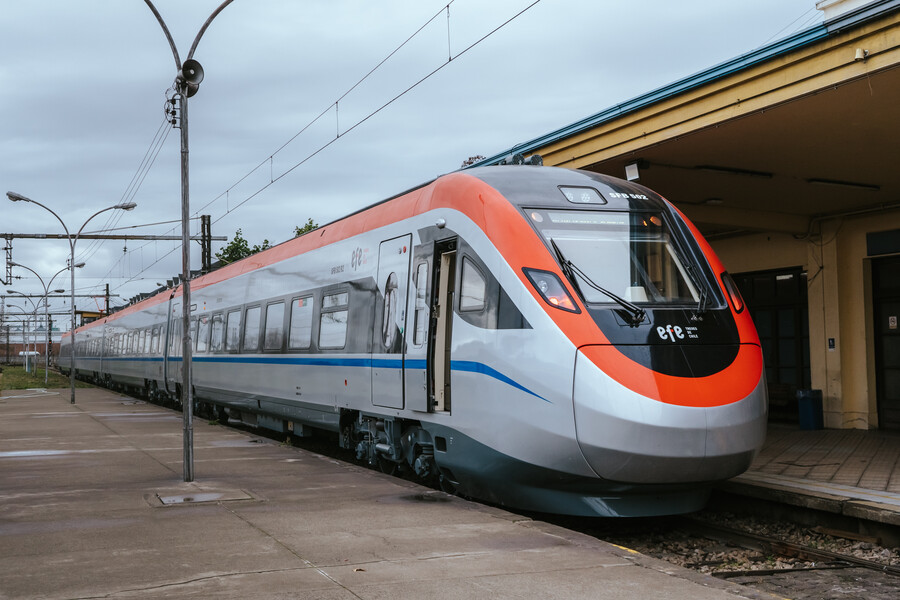 Santiago-Chillán: Los trenes más modernos de Sudamérica comenzarán a ...