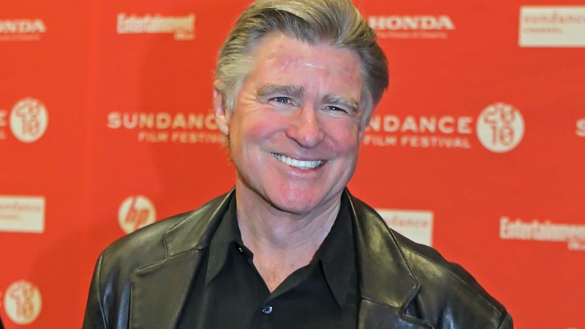 Murió el actor Treat Williams tras accidente en motocicleta
