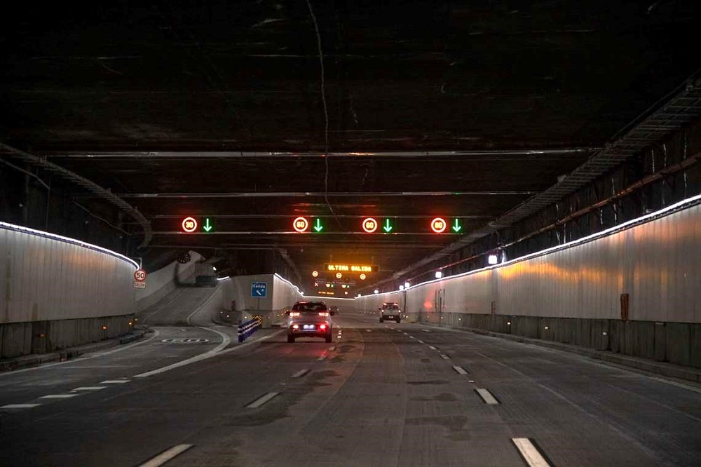 AVO dice que filtración del río Mapocho afecta a 1 kilómetro de la ...