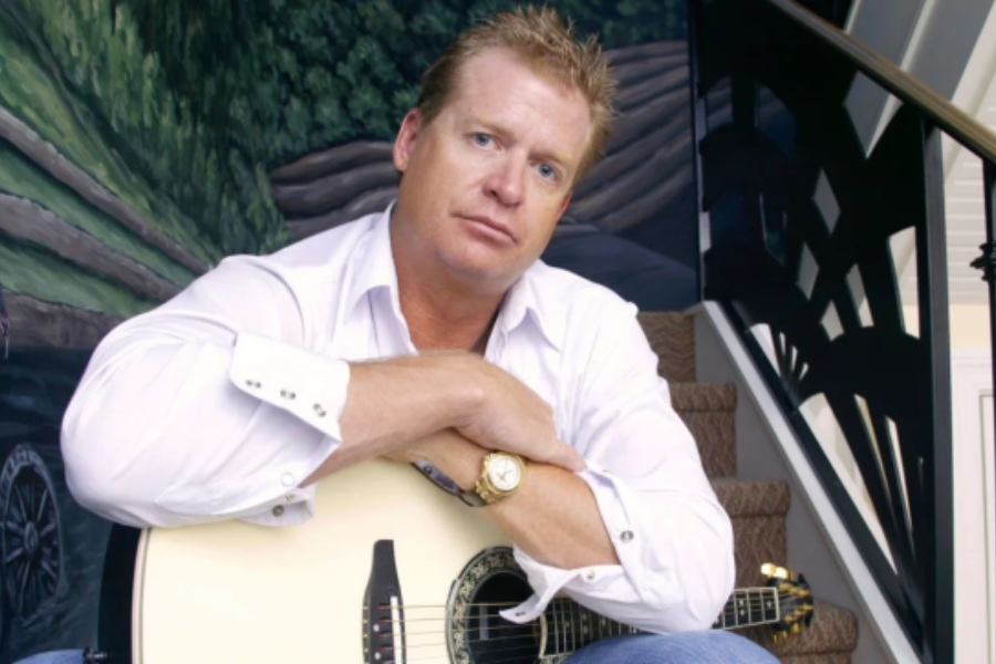 Murió a los 59 años Charlie Robison, cantante y compositor de country