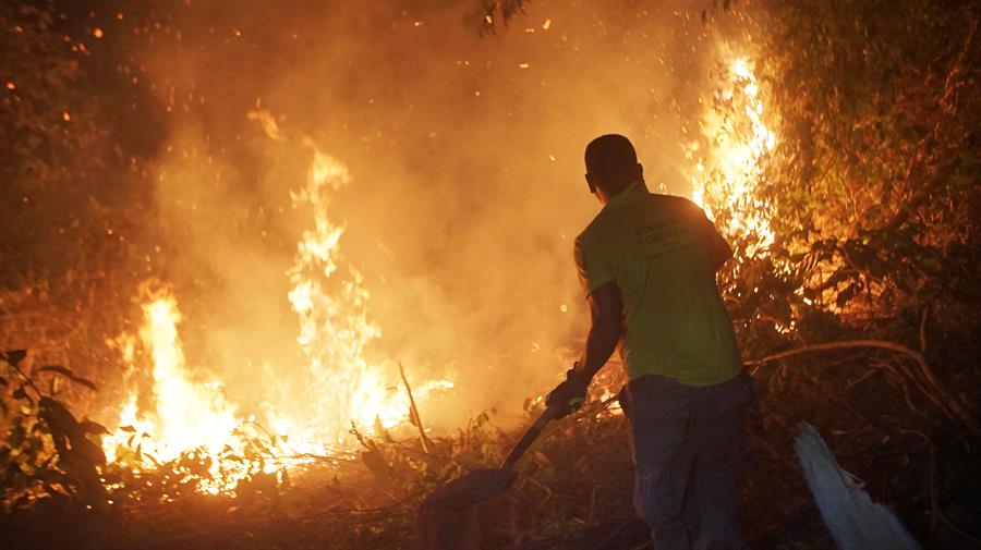 Chile Envía Ayuda Humanitaria A Bolivia Para Combatir Incendios