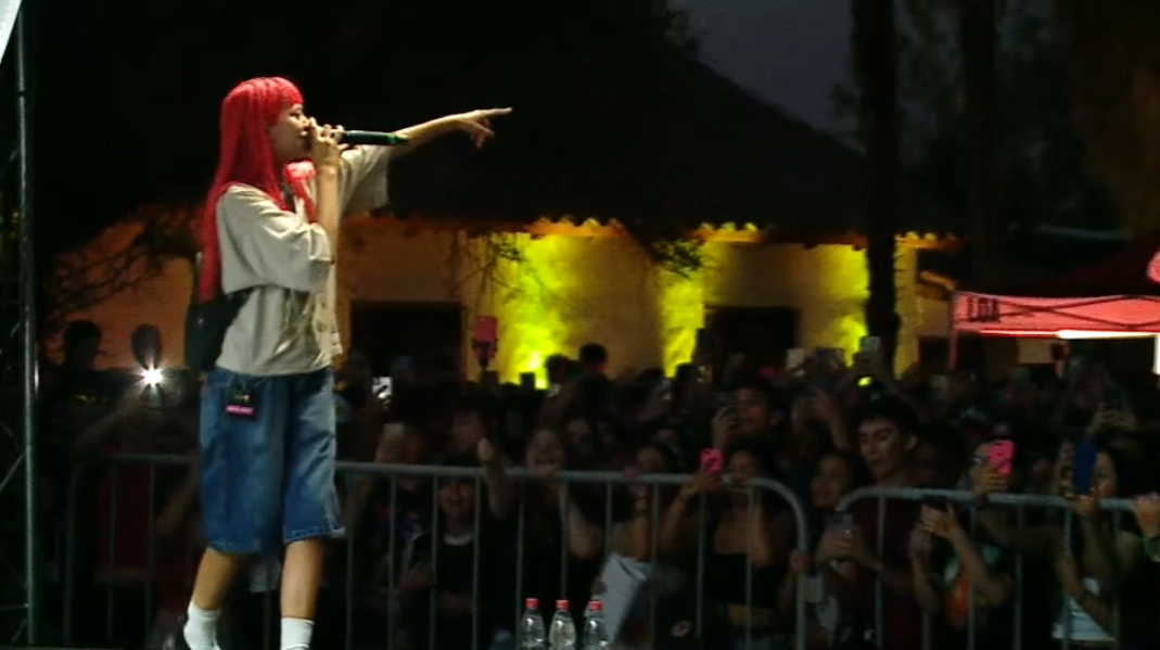 La irrupción musical de AKRIILLA: Crónica de una estrella anunciada