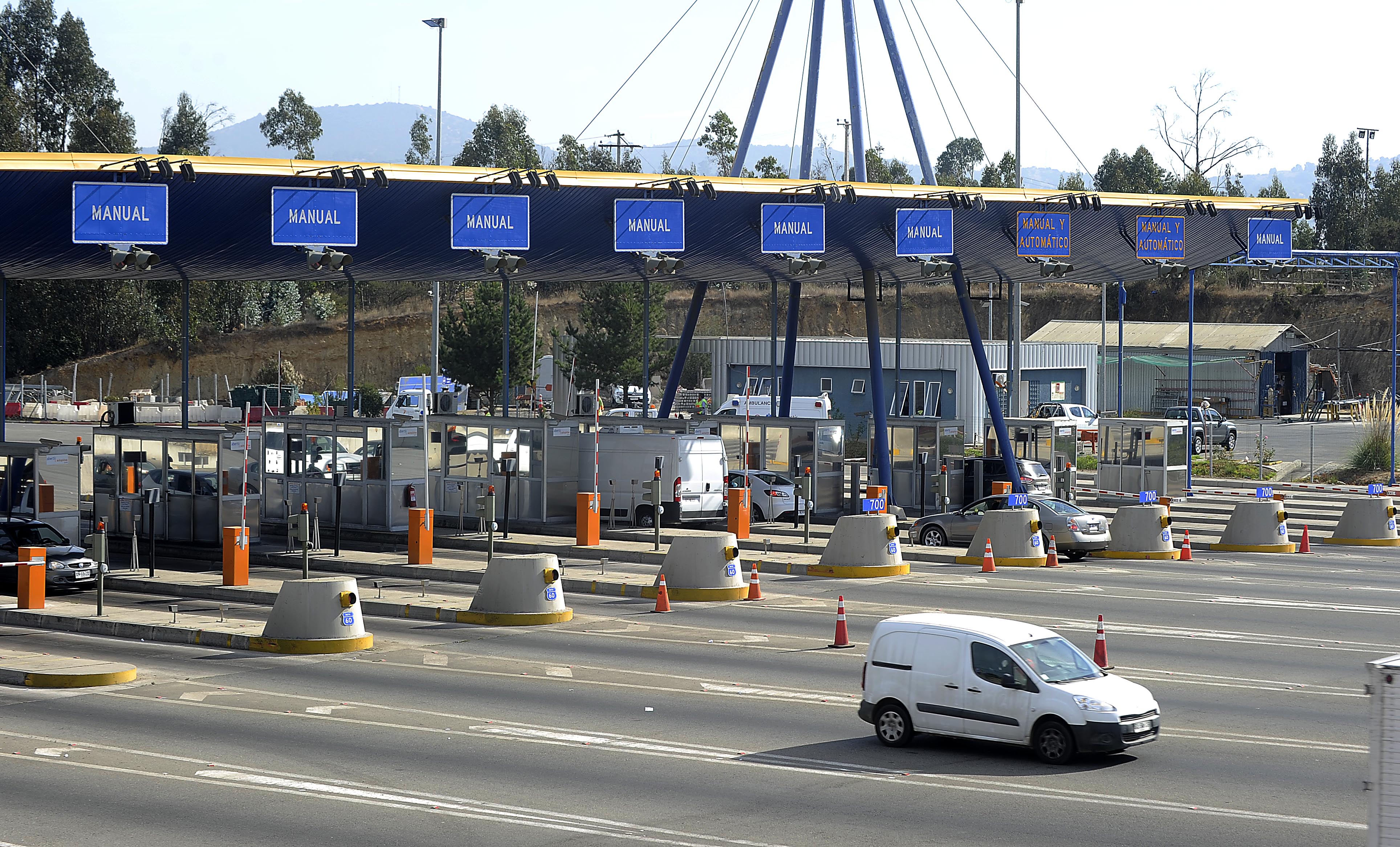 Jefe de Defensa Nacional informa que se eximirá pago de peaje en ...