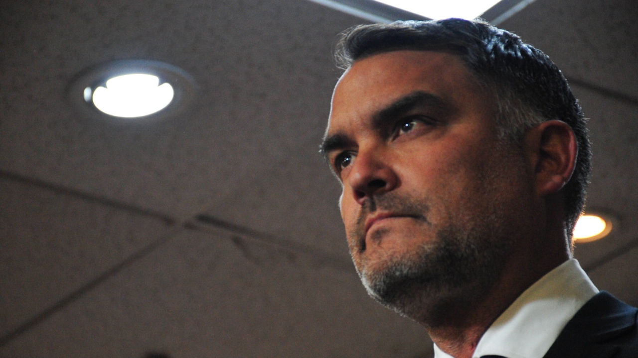 Prohíben acceso general de la prensa a comisión que preside Macaya ...