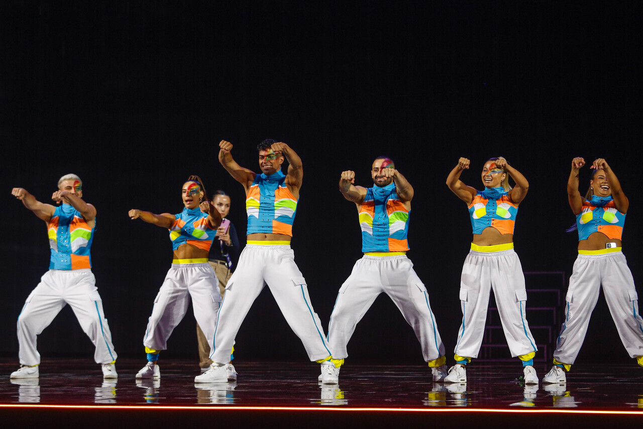 “Parece rave” y “fiesta electro”: Redes sociales reaccionan a la ...