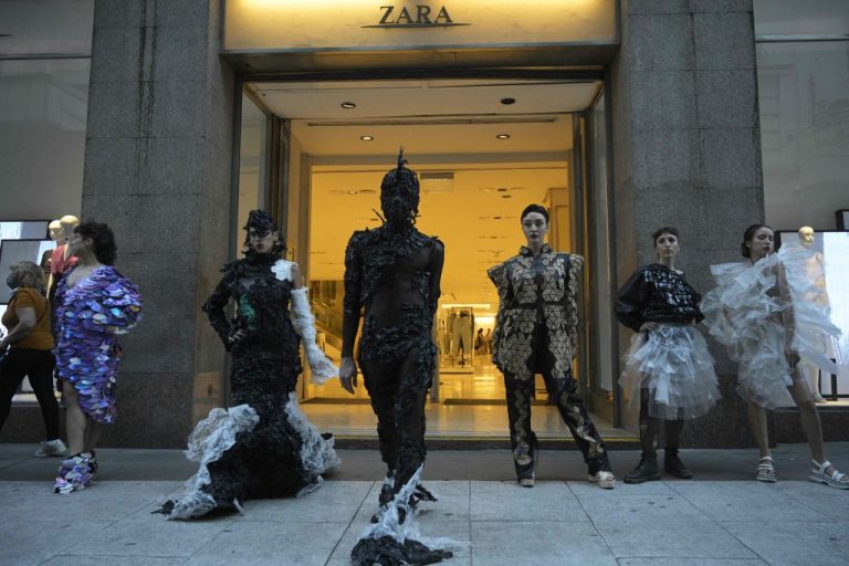 Moda sustentable: ¿Qué es y por qué necesitamos adquirir ropa de manera ...